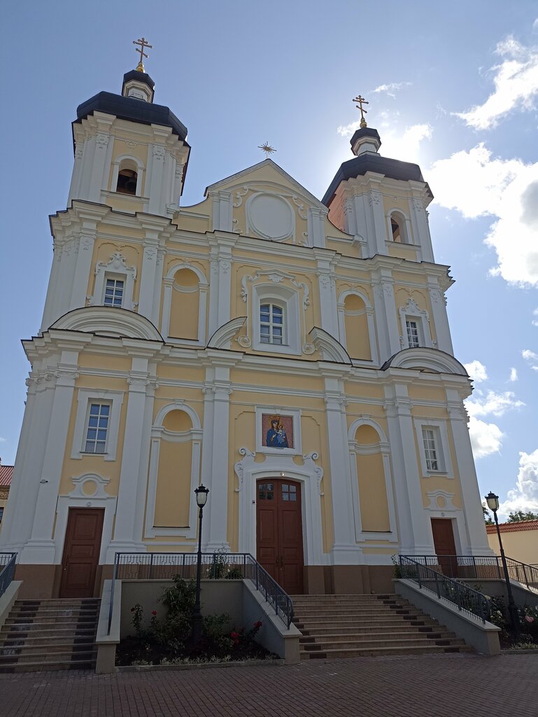 Ortodoks kiliseleri The Cathedral of the Nativity of the Blessed Virgin Mary, Gomelskaya oblastı, foto