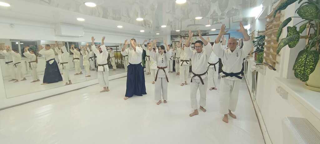 Spor kulüpleri Aikido Yoshinkan Seifukan Dojo, Surgut, foto