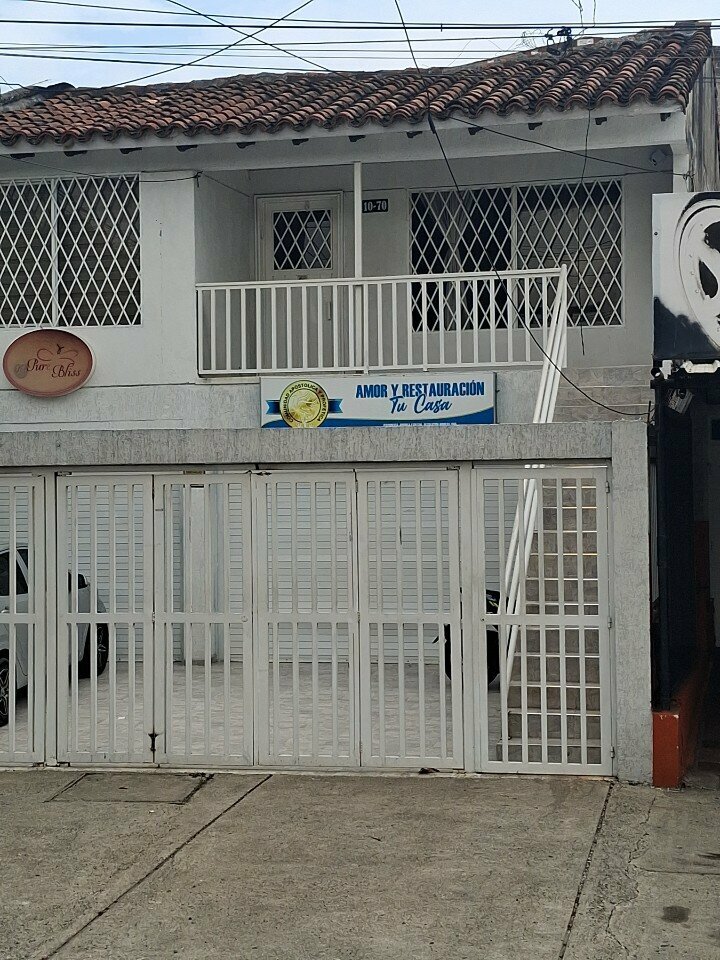 Restorasyon atölyeleri Tucasa - Love and Restoration, Cali, foto