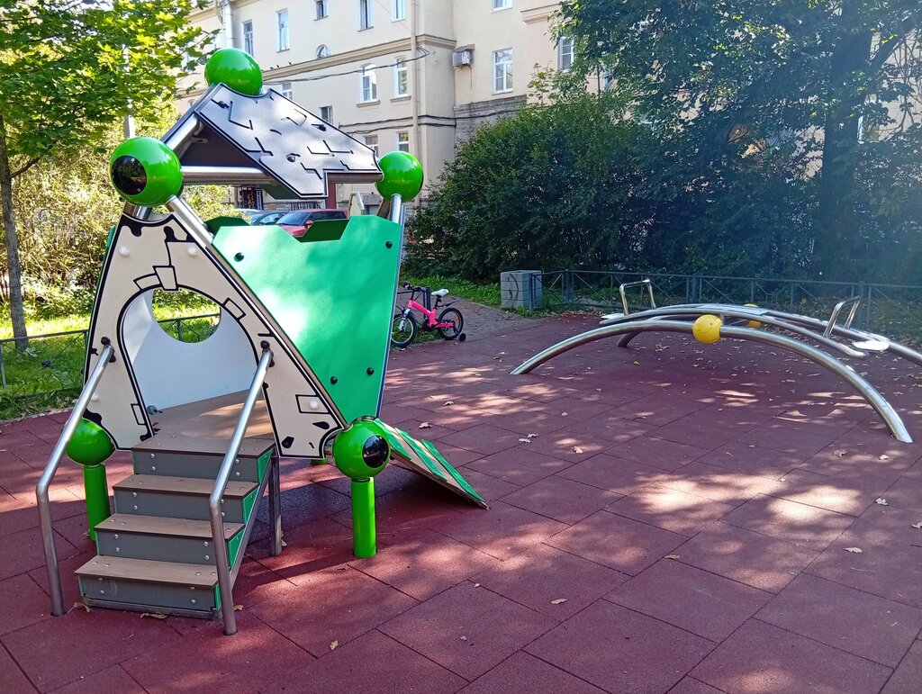 Oyun alanı Playground, Puşkin, foto