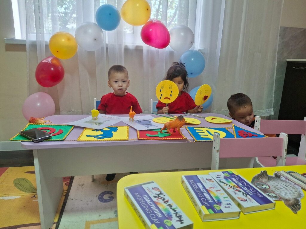 Anaokulları Zere Kids, Almatı, foto