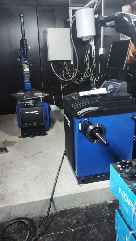 Oto lastik tamiri Ek-shin, Moskova ve Moskovskaya oblastı, foto