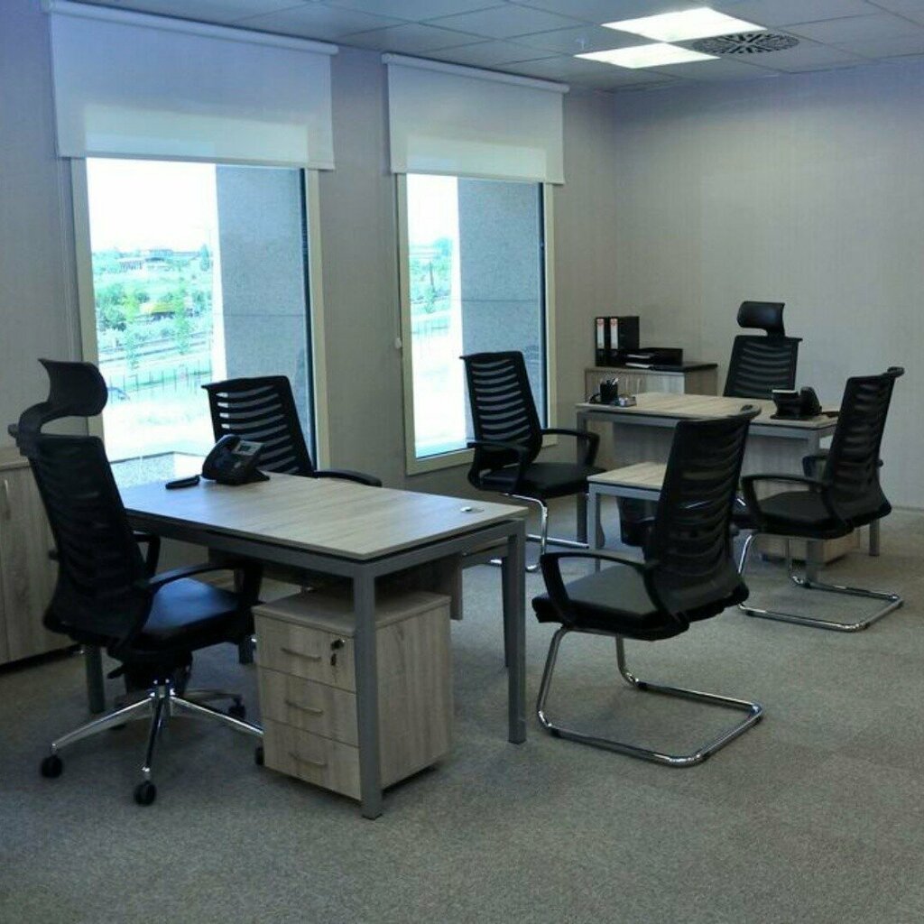 Emlak ofisi Micro Office, İstanbul, foto