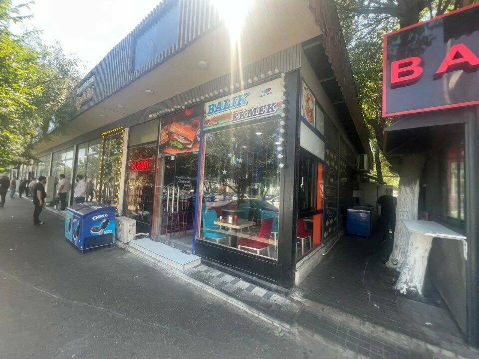 Fast food Balıq Əkmək, Bakü, foto