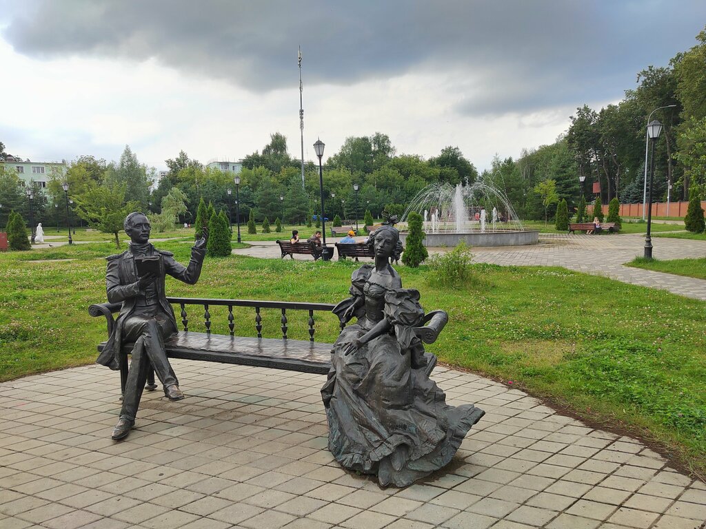 Anıt, heykel Лермонтову и его возлюбленной, Losino‑Petrovski, foto