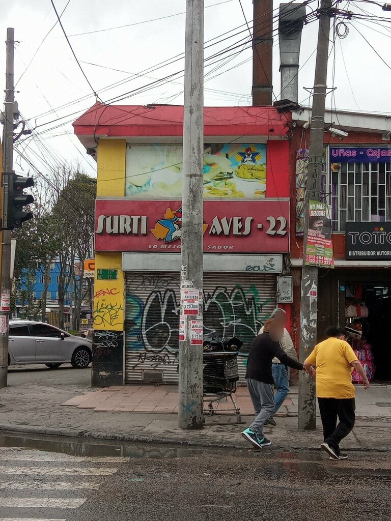 Restoran Surti Aves - 22, Bogota, foto