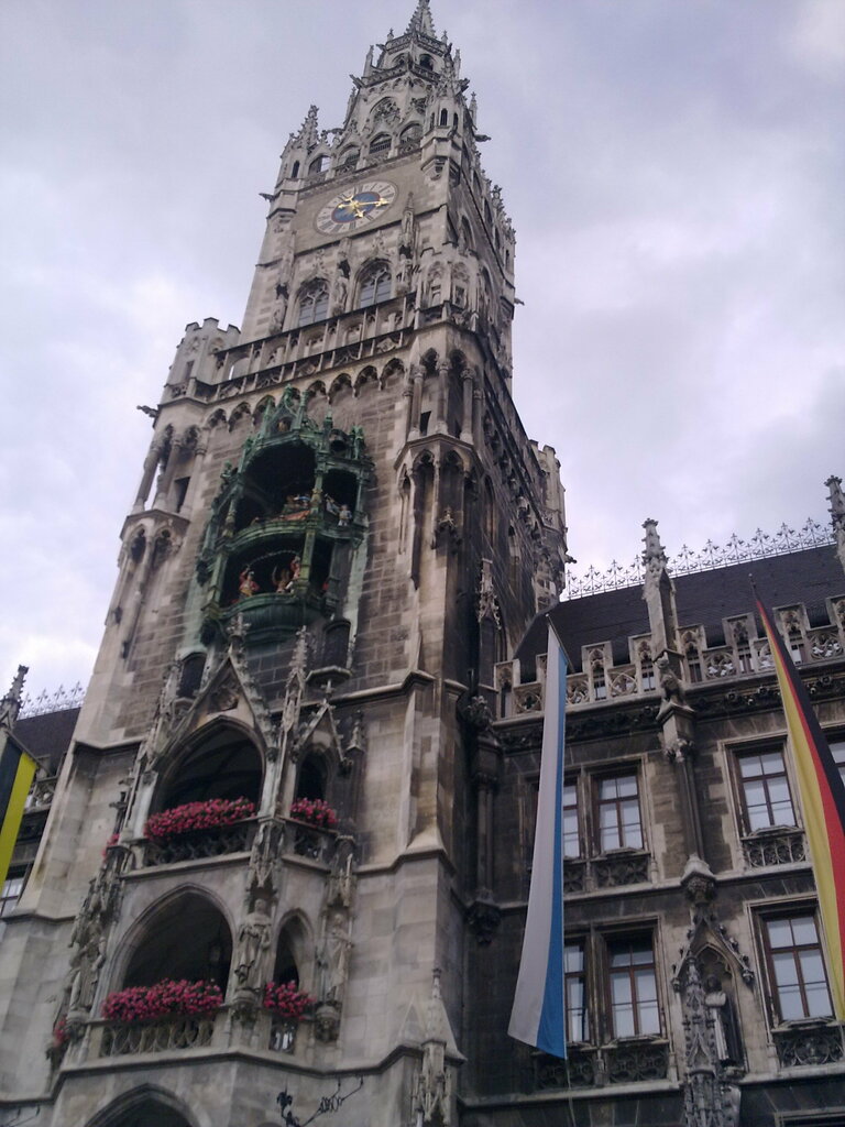Tren istasyonu Marienplatz, Münih, foto