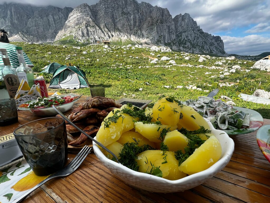 Kafe Приют у Робсона, Soçi, foto
