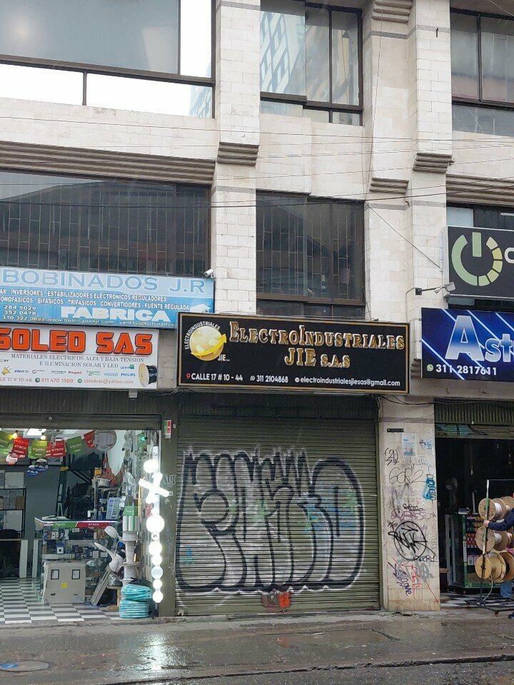 Elektronik eşya mağazaları Electroindustriales jie SAS, Bogota, foto