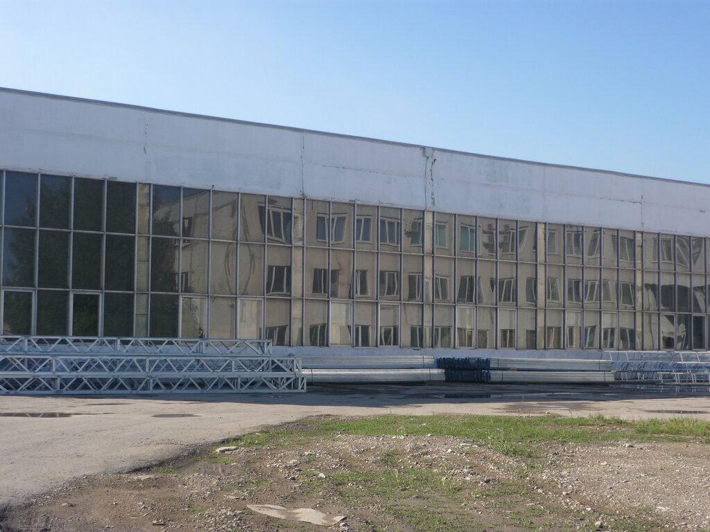 Metal konstrüksiyon firmaları Srednevolzhsky zavod metallokonstruktsy, Samarskaya oblastı, foto