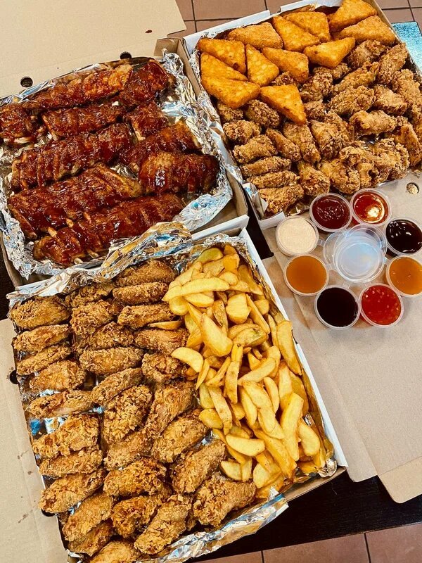 Kafe Кур Крыло, Saint‑Petersburg, foto