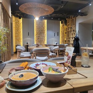 Djeky (Rostovskaya Street No:6), restoran  Ugliç'ten