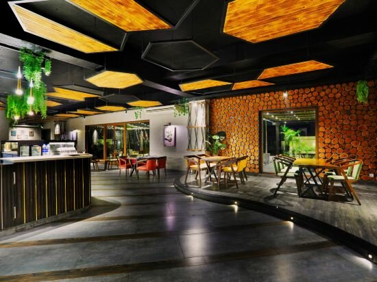 Otel Meridien Hotel, Gucranvala, foto