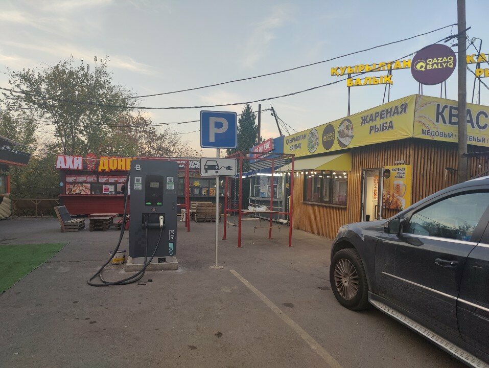 Fast food Obs, Almatı, foto