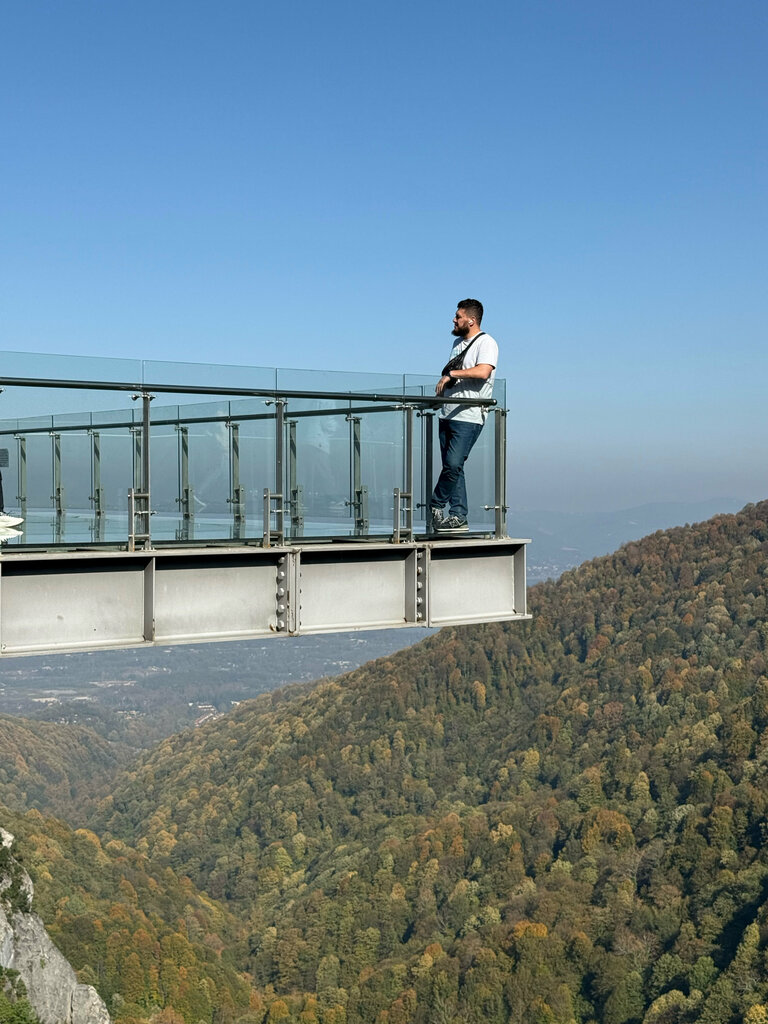 Seyir terası Kartepe Ayrı Gezegen Cam Teras, Kartepe, foto