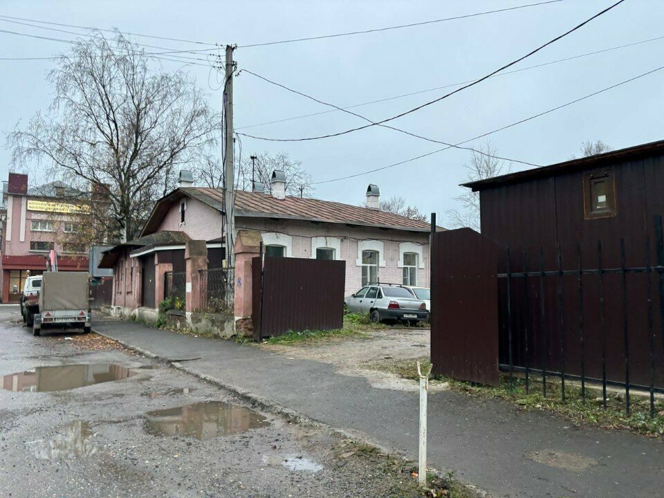 Yediemin otoparkları Штрафстоянка, Vologda, foto