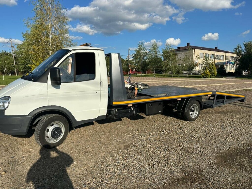 Çekici hizmeti Эвакуатор М Новопокровская Тихорецк, Krasnodarski krayı, foto