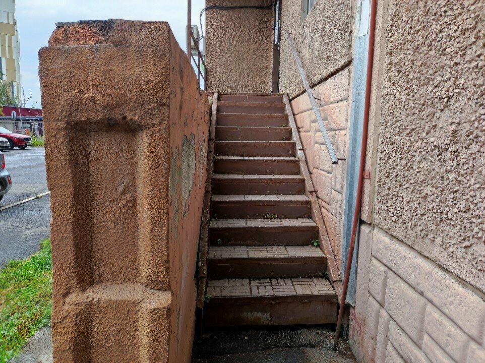 Özel ağız ve diş sağlığı klinikleri ve muayenehaneleri Эдем, Çeliabinsk, foto