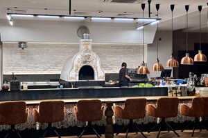 Дача (Miass, ulitsa Kirova, 80), restaurant  Miass'tan