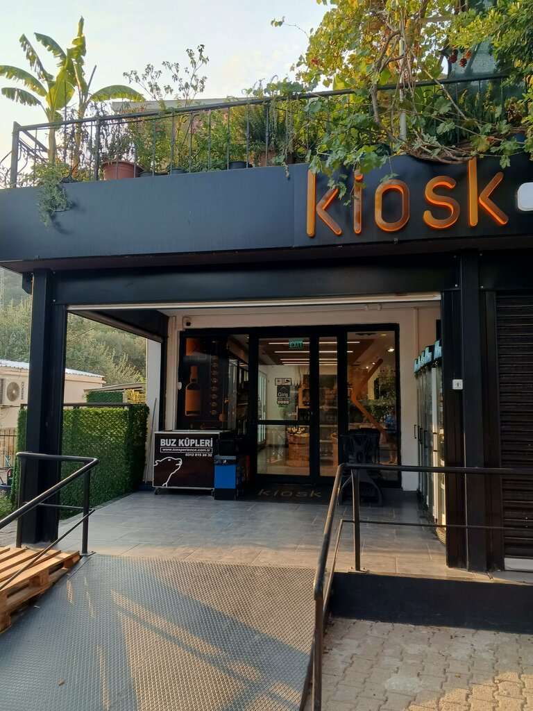 Süpermarket Macroonline, Bodrum, foto