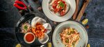 Yum+ Thai Kitchen (Zelyony Avenue No:81), kafe  Moskova'dan