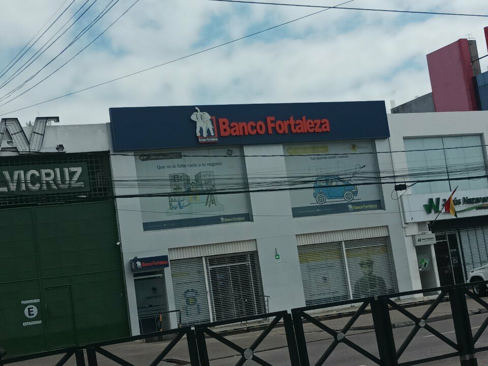 Mikrofinans Banco Fortaleza, Santa‑Krus, foto