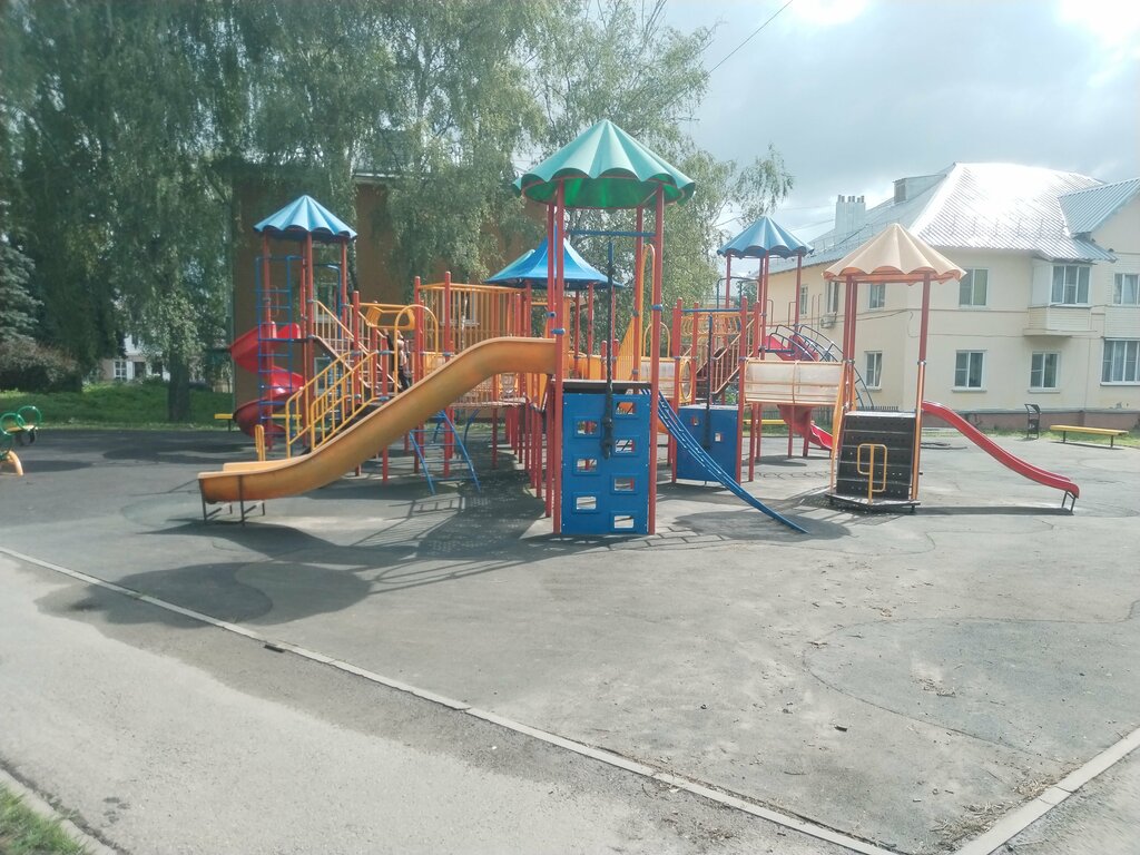 Oyun alanı Playground, Bogoroditsk, foto