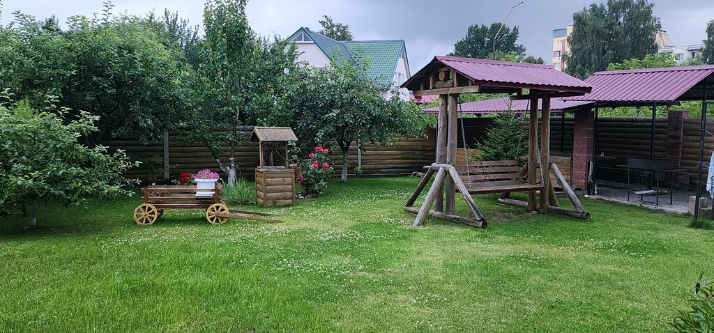 Otel Agrousadba u Leonida, Nesvizh, foto