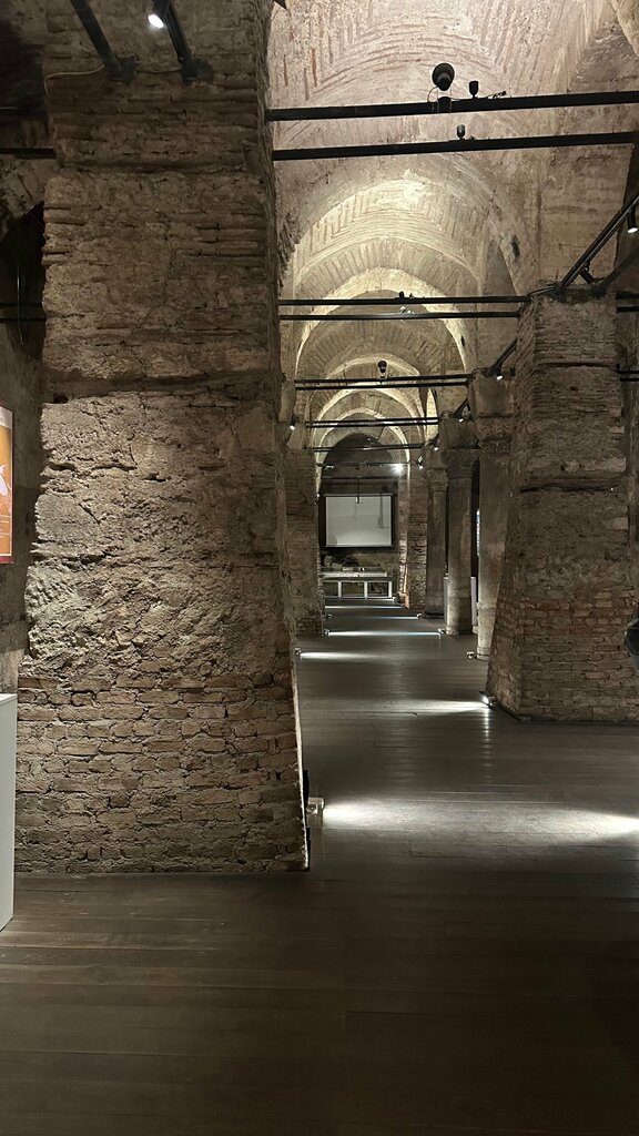 Sanat galerileri ve merkezleri Cistern Art Gallery, İstanbul, foto