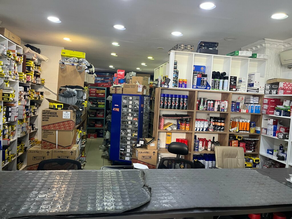 Otomobil yedek parçaları Oto Mesut Oto Yedek Parça, İstanbul, foto