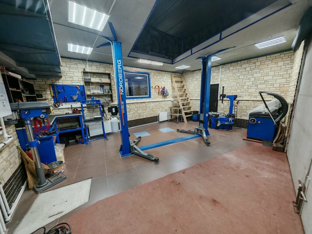 Otomobil servisi Автосервис, Snegnogorsk, foto