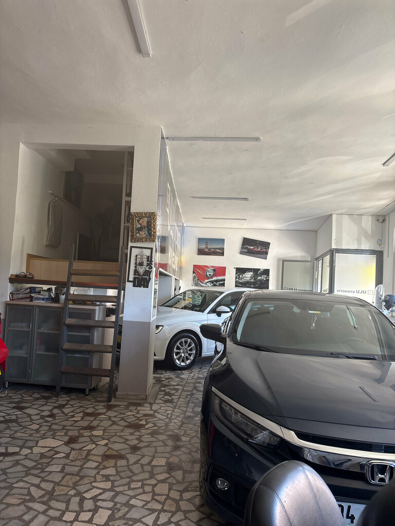 Otomobil satış galerileri Ulu Otomotiv, İstanbul, foto