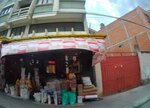 Wholesale Grocery Commerce (Department of Chuquisaca, Oropeza Province, Municipality of Sucre, Distrito D-2), market  Sucre'den