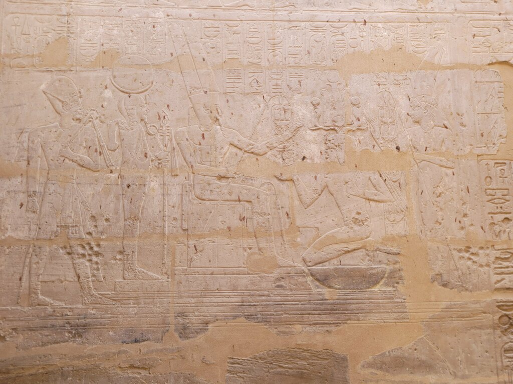 Arkeolojik sit alanı Mortuary Temple of Seti I, El‑Uksur, foto