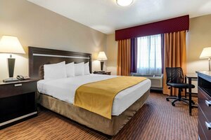Best Western Luxury Inn (Delaware, New Castle County, Clover Mill Drive), otel  Tracy'dan