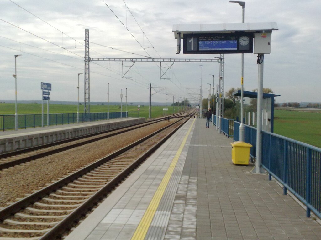 Tren istasyonu Dynin, Güney Bohemya Bölgesi, foto