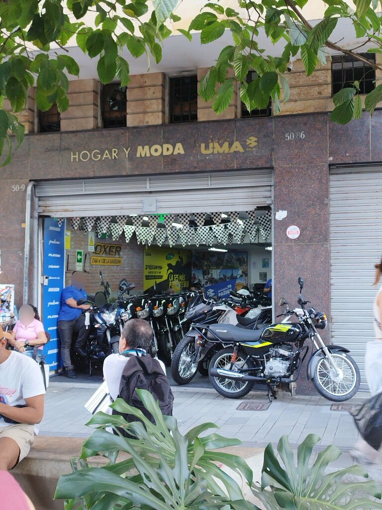Motosiklet satışı H y M Auteco Junin Motorcycles, Medellin, foto