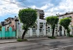 Памятник архитектуры Жилой особняк Ицына, стиль ориенталь, 1911-1912 гг. (Kirova Street No:25), anıt levhası, anıt taş  Krasnoyarsk'tan