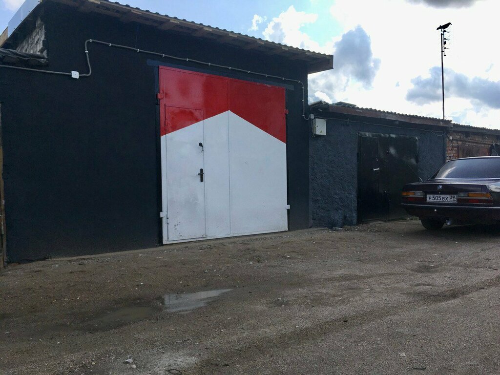 Otomobil servisi Garage Babos, Gusev, foto