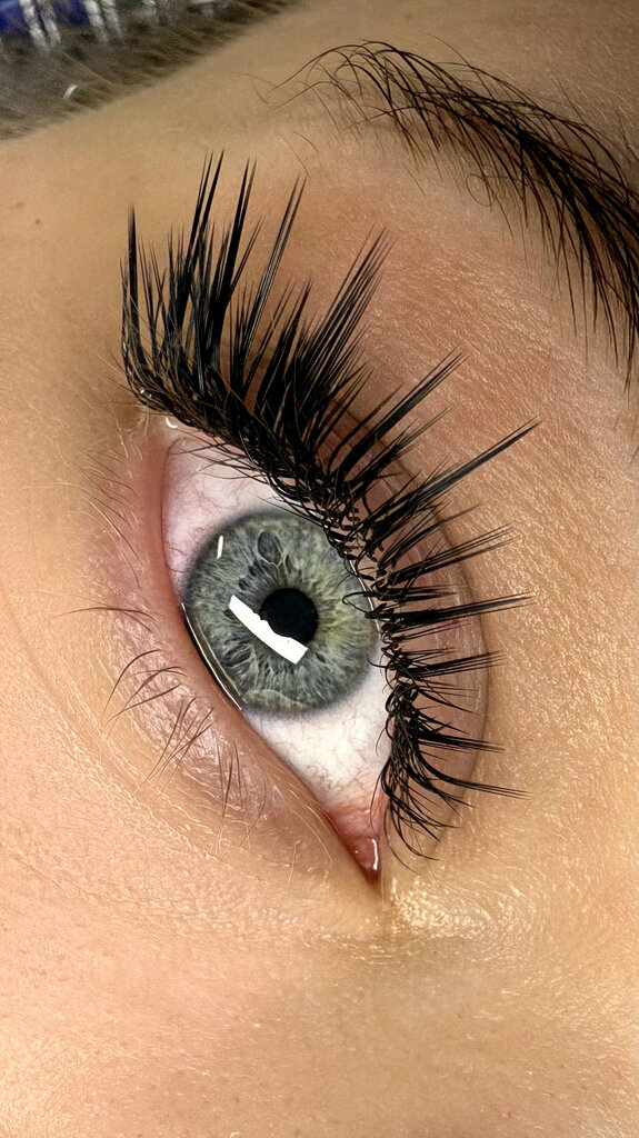 Kaş ve kirpik salonu LashMe, Lobnia, foto