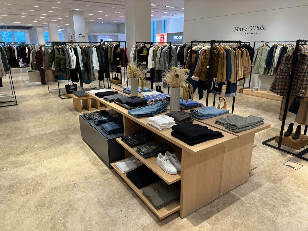 Giyim mağazası Marc O'Polo, Moskova, foto