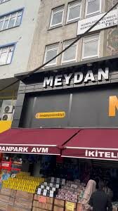 Ucuzluk mağazası Meydan Park Avm, İstanbul, foto