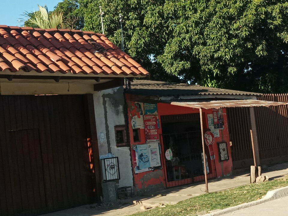 Büyük mağazalar Tienda Paceña, Santa‑Krus, foto