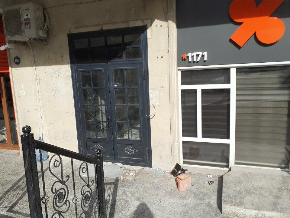 Cep telefonu aksesuarları Irşad Bokt, Bakü, foto
