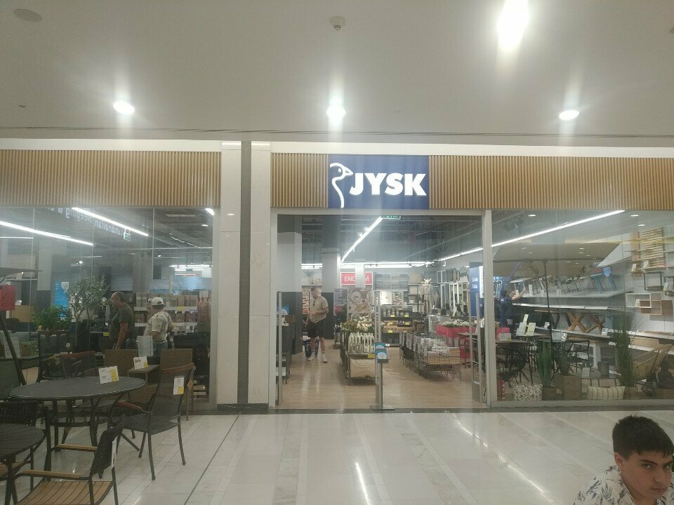 Ev eşyası mağazaları Jysk, Bakü, foto