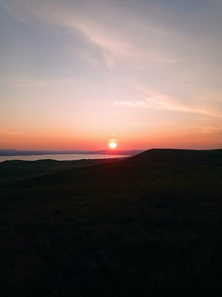 Dağ zirvesi Гора Кузьме, Hakasya, foto