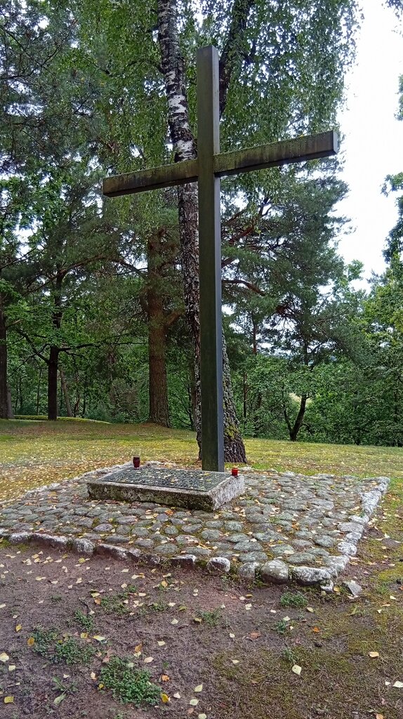 Mezarlıklar Кладбище солдат - жертв Первой мировой войны, Minskaya oblastı, foto