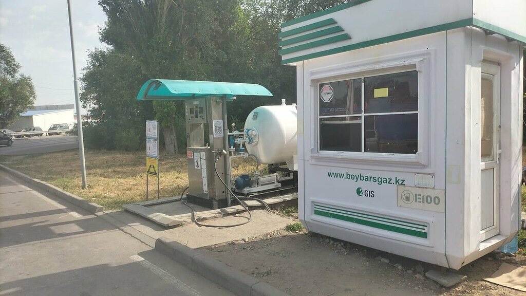 Otogaz dolum istasyonu Beibars Gaz, Almatı, foto