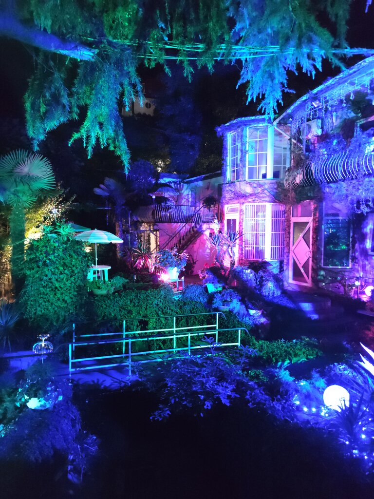 Konuk evi Барбарис, Aluşta, foto