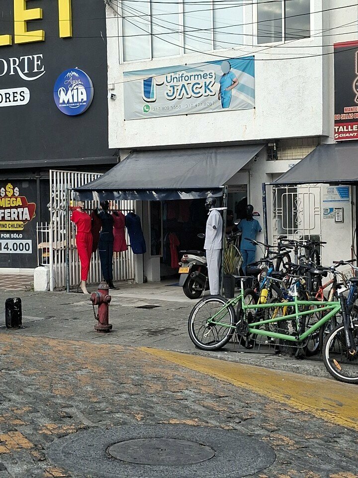 Giyim mağazası Uniformes Jack, Cali, foto